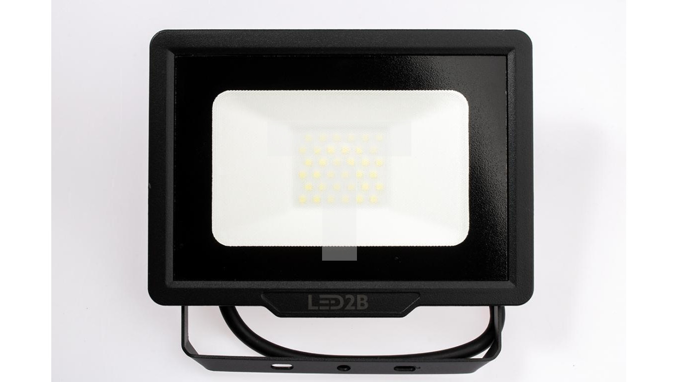Naświetlacz LED W lm K IP Czarny LED B KOBI MH KOBI LIGHT SPÓŁKA Z OGRANICZ TIM SA