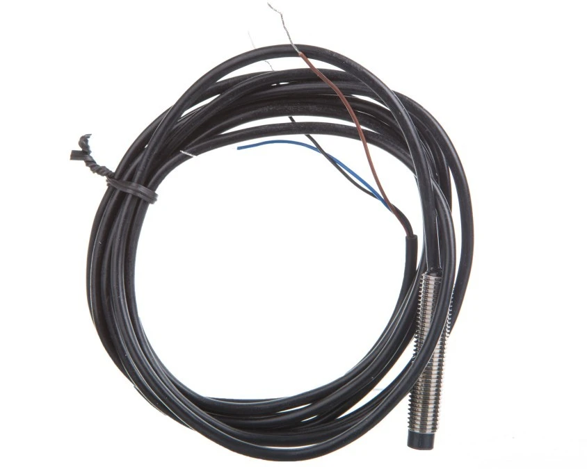Czujnik indukcyjny M8 2,5mm 12-24V DC PNP 1Z kabel 2m XS208BLPAL2 ...