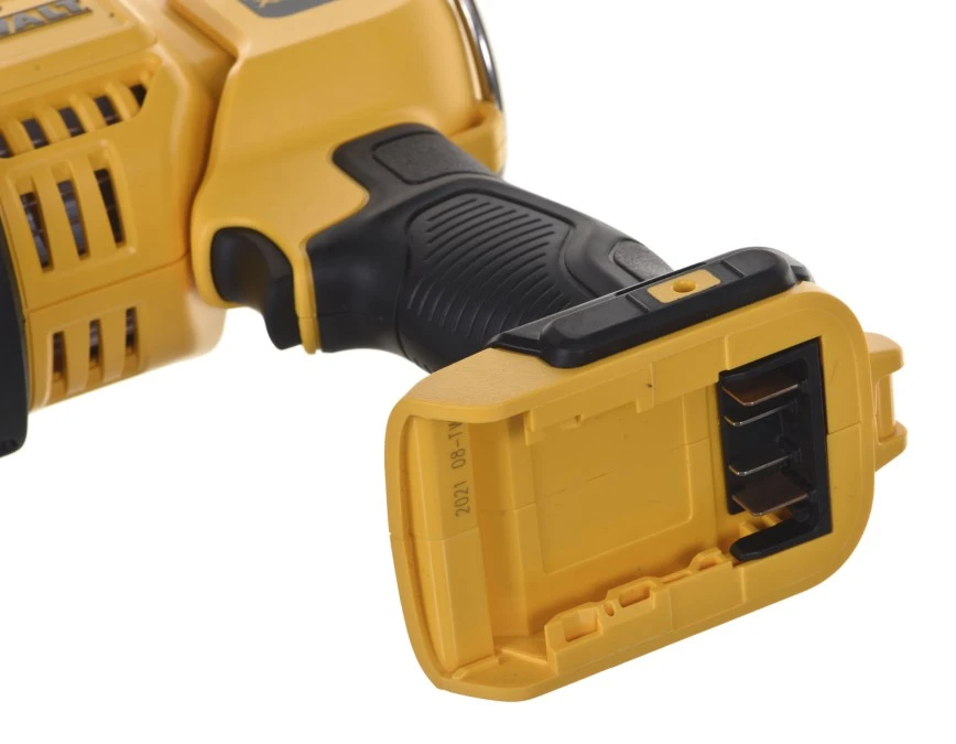 Latarka akumulatorowa DeWalt DCL043-XJ – DeWalt | TIM SA