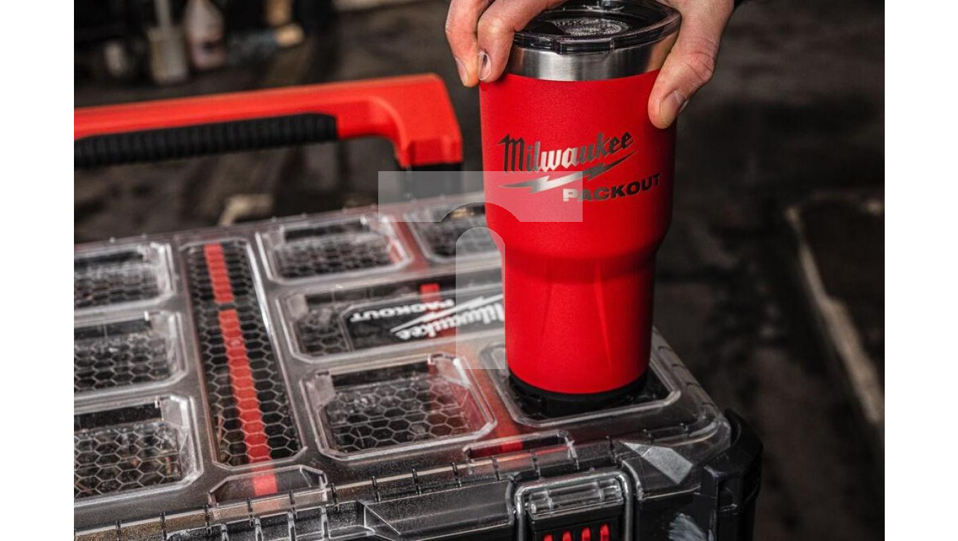 Kubek termiczny termos 887ml PACKOUT MILWAUKEE – Milwaukee | TIM SA