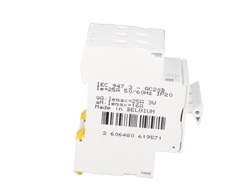 Rozłącznik bezpiecznikowy cylindryczny 3P 10x38mm STI A9N15656 ...